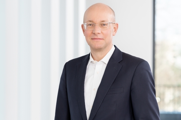 DZ-Bank-Chef: Signa-Engagement war "Fehlinvestition" - Institutional Money