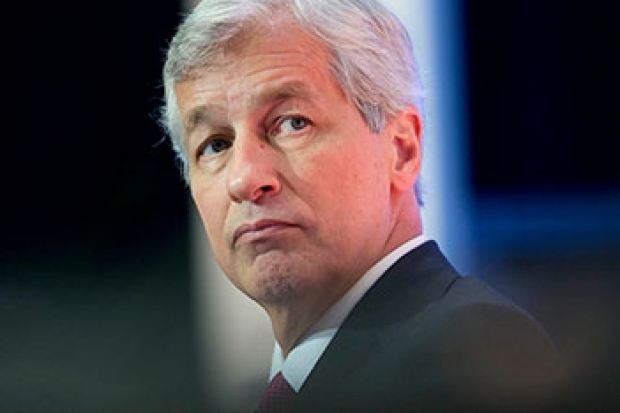 Kragen geplatzt: JP-Morgan-Chef Jamie Dimon zieht vom Leder ...